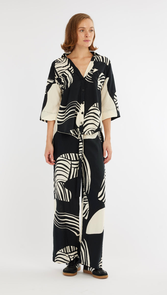 GENESIS SHIRT - CARBON THE LABEL – EmberandAsh